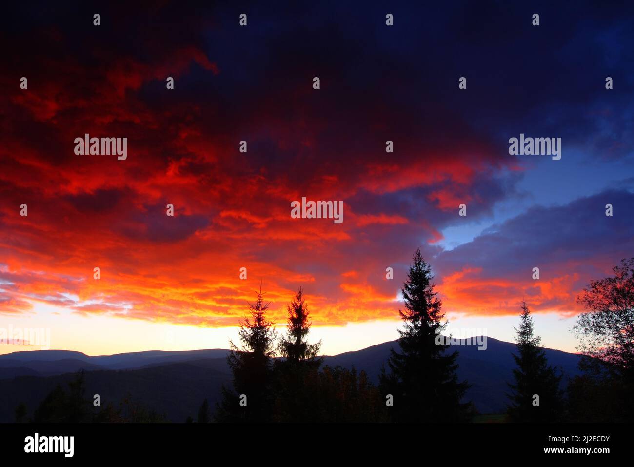 Beautiful colored sunset hi-res stock photography and images - Alamy