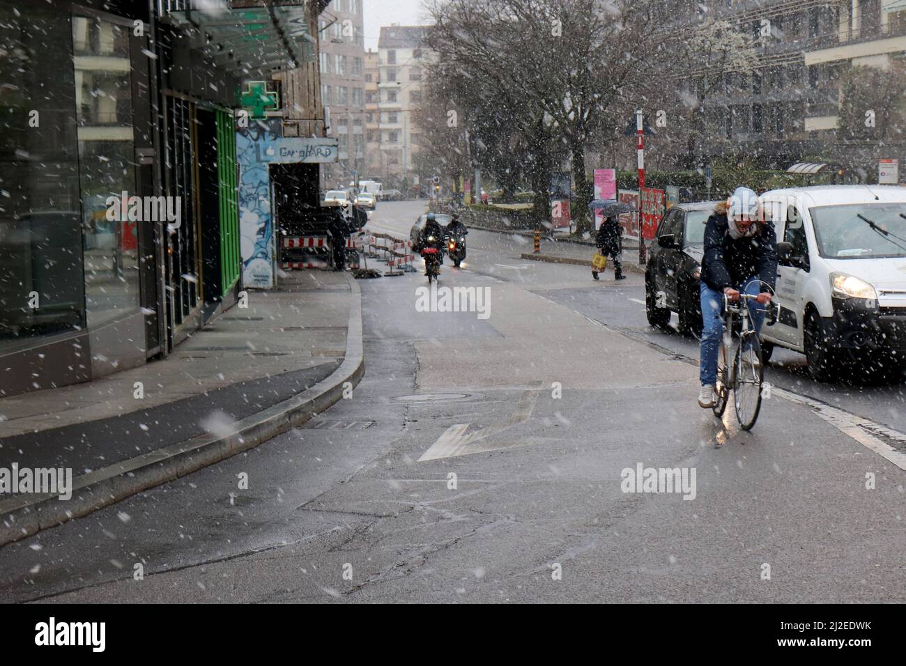 Weather snow 04 hi-res stock photography and images - Alamy