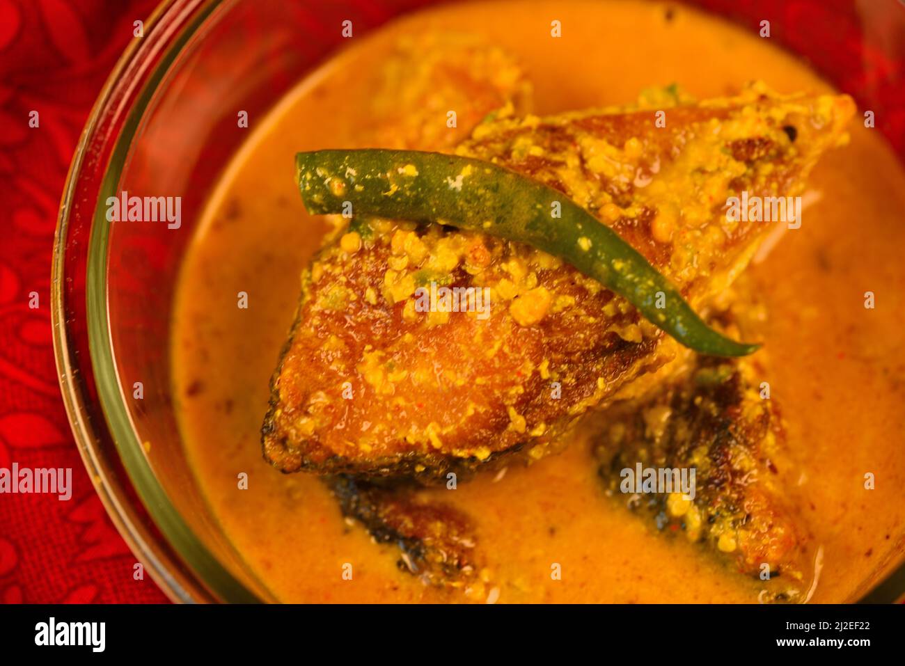 Hilsha fish hi-res stock photography and images - Alamy