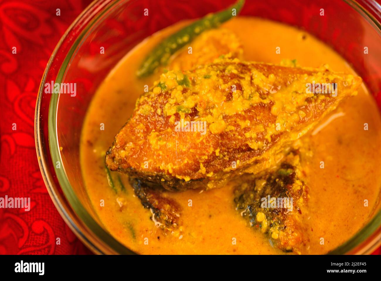 Hilsha fish hi-res stock photography and images - Alamy