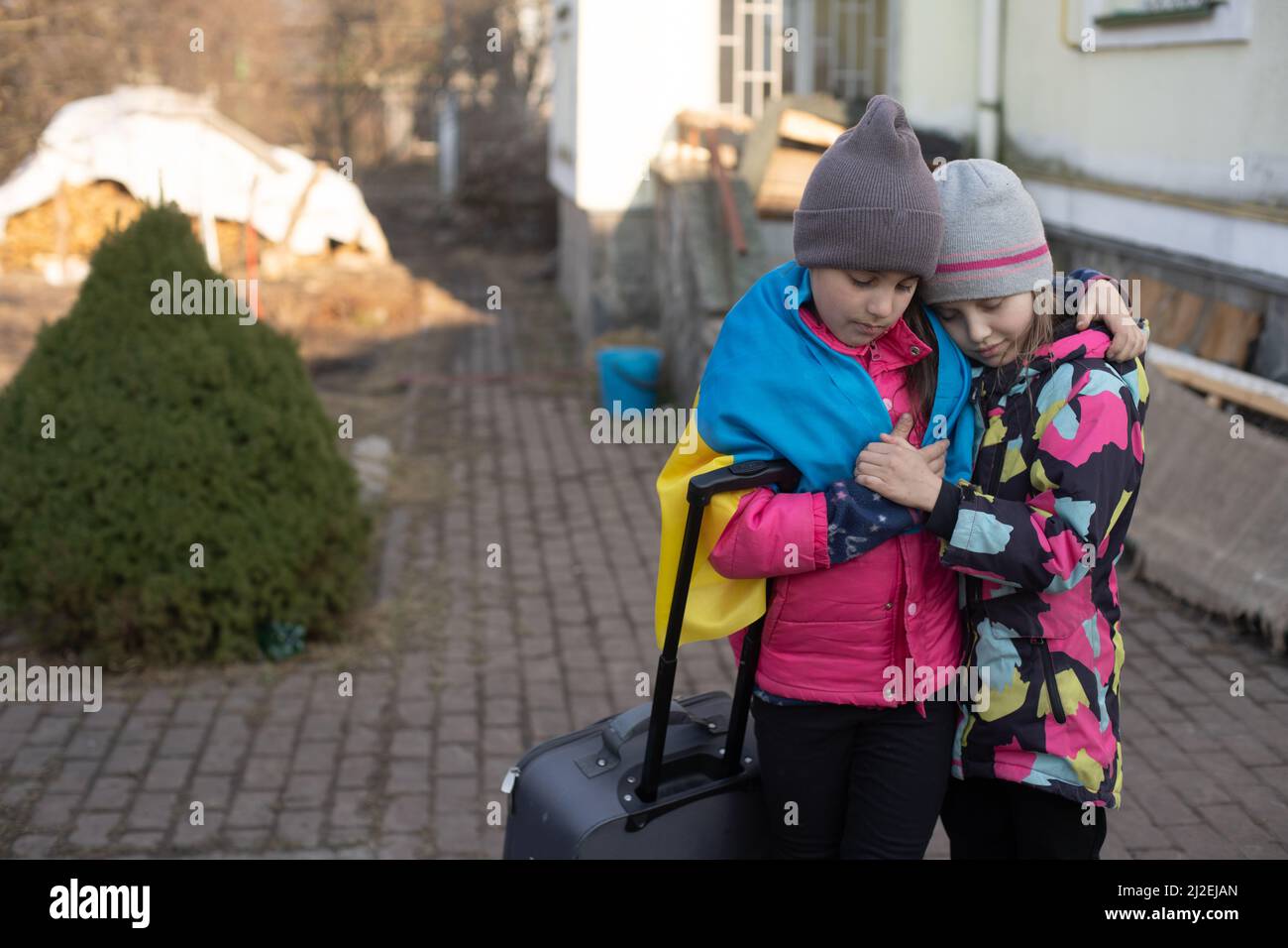 Ukrainian refugees escaping to Europe during russian war Stock Photo ...