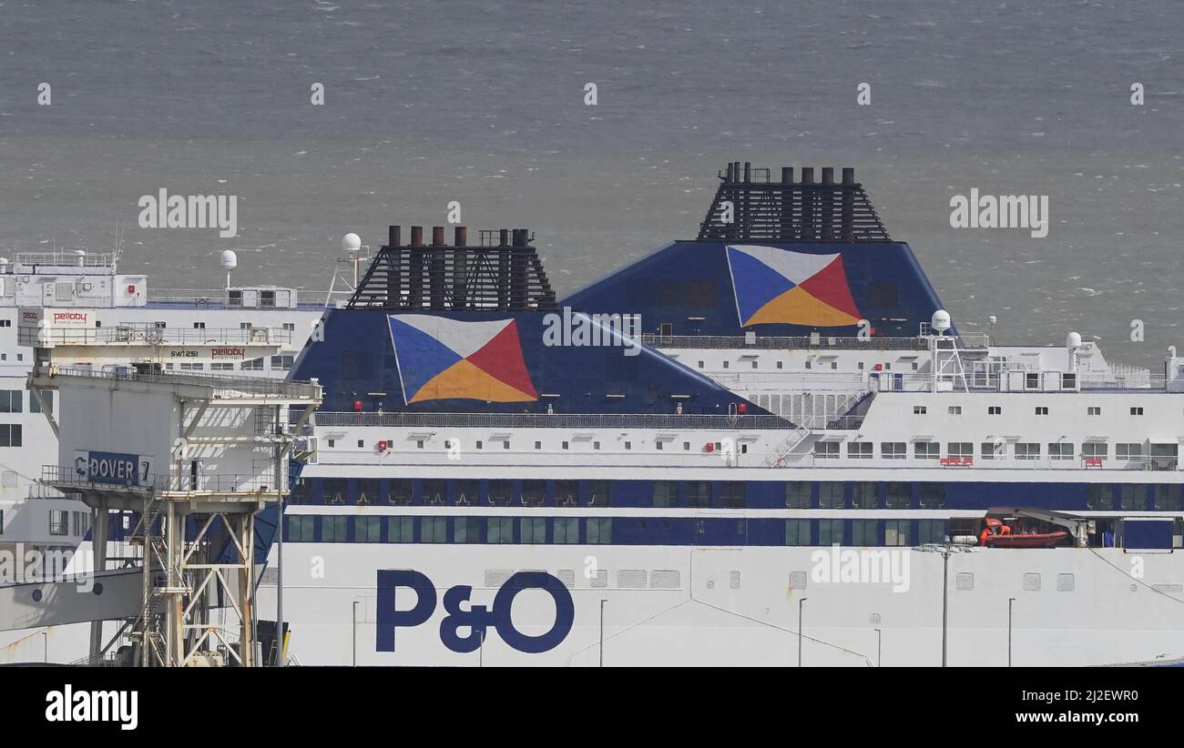 Dover ferry folkestone hi-res stock photography and images - Alamy