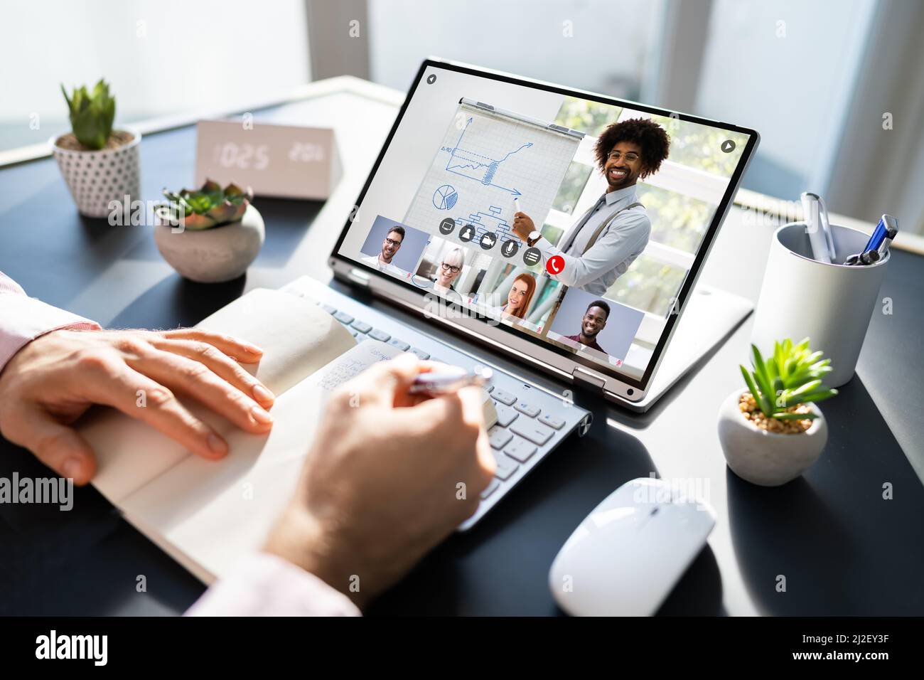 Coaching session hi-res stock photography and images - Alamy