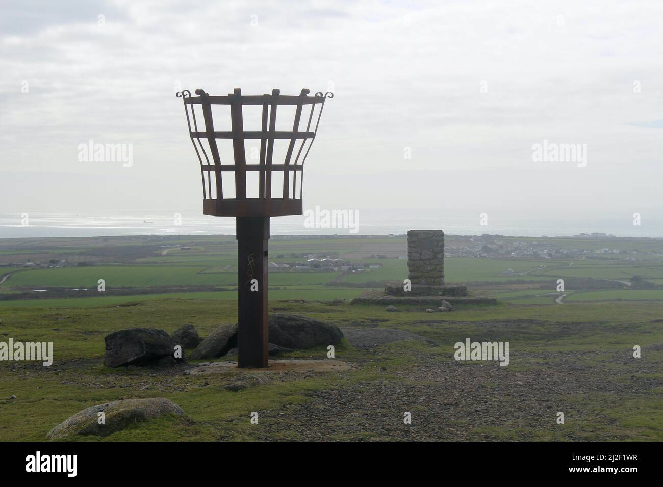 Fire basket hi-res stock photography and images - Alamy