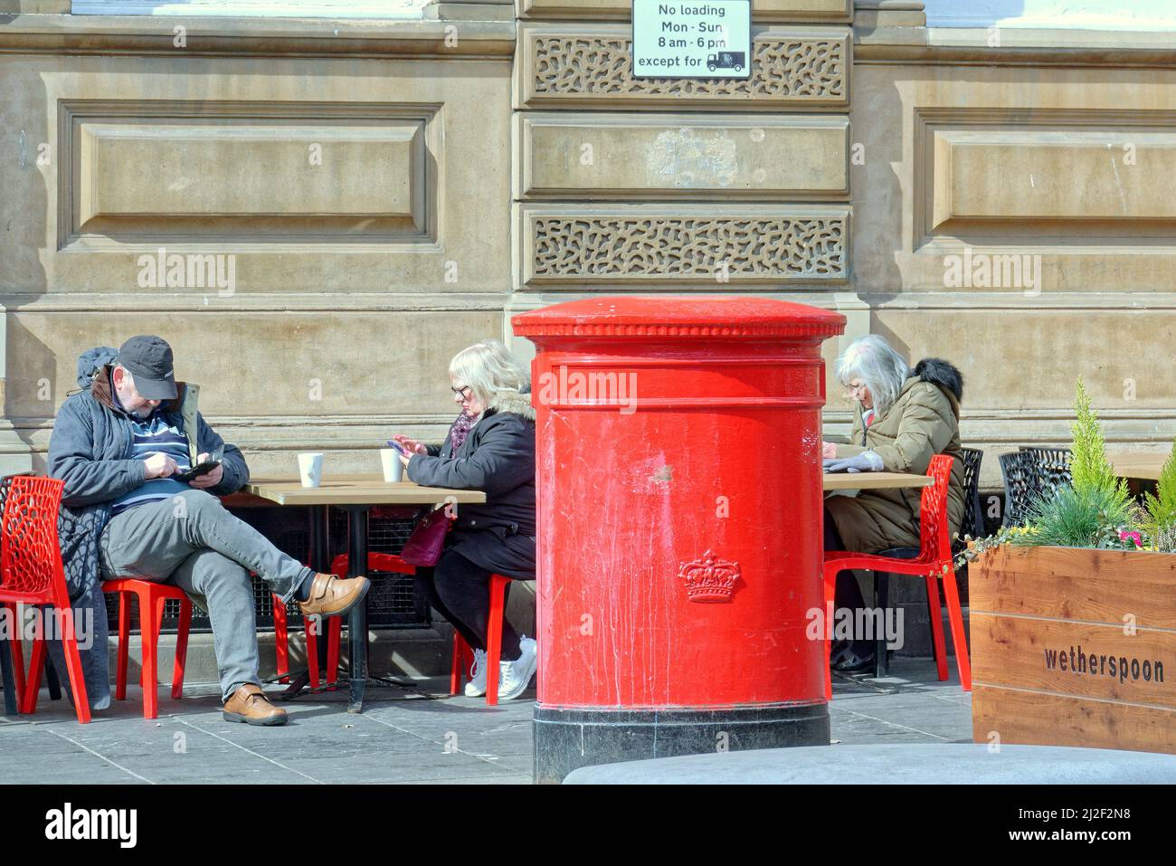 Glasgow, Scotland, UK 1st April, 2022. UK Weather: : Controversial ...