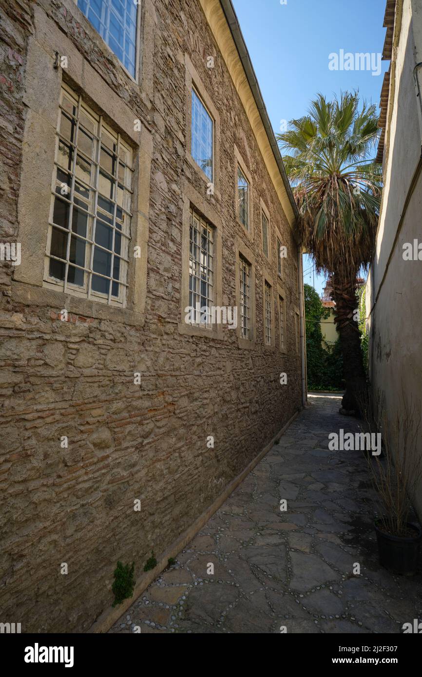 Synagogue exterior hi-res stock photography and images - Alamy