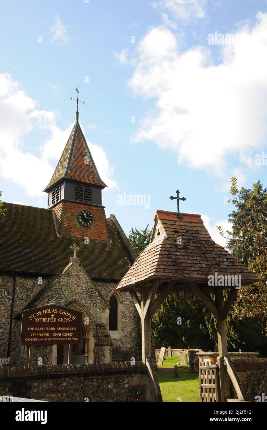 St Nicholas Church, Rotherfield Greys, Oxfordshire Stock Photo - Alamy