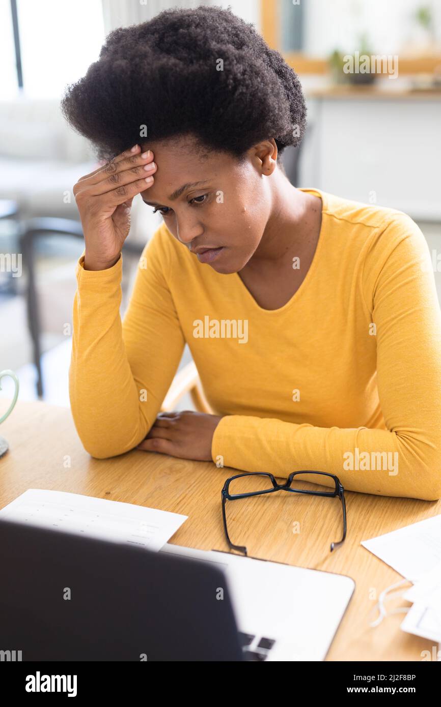 Stress desk hi-res stock photography and images - Alamy