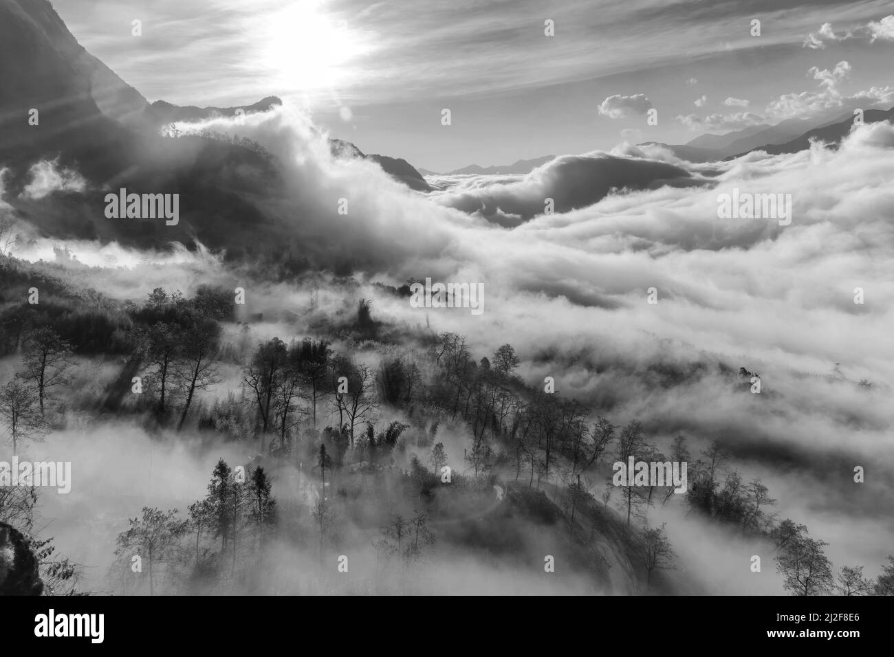 Sun red cloud Black and White Stock Photos & Images - Alamy