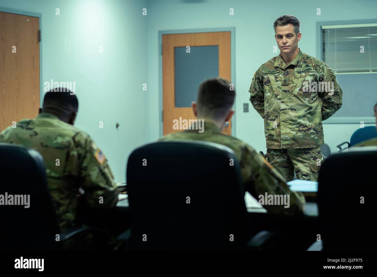 The contractor 2022 chris pine High Resolution Stock Photography and ...