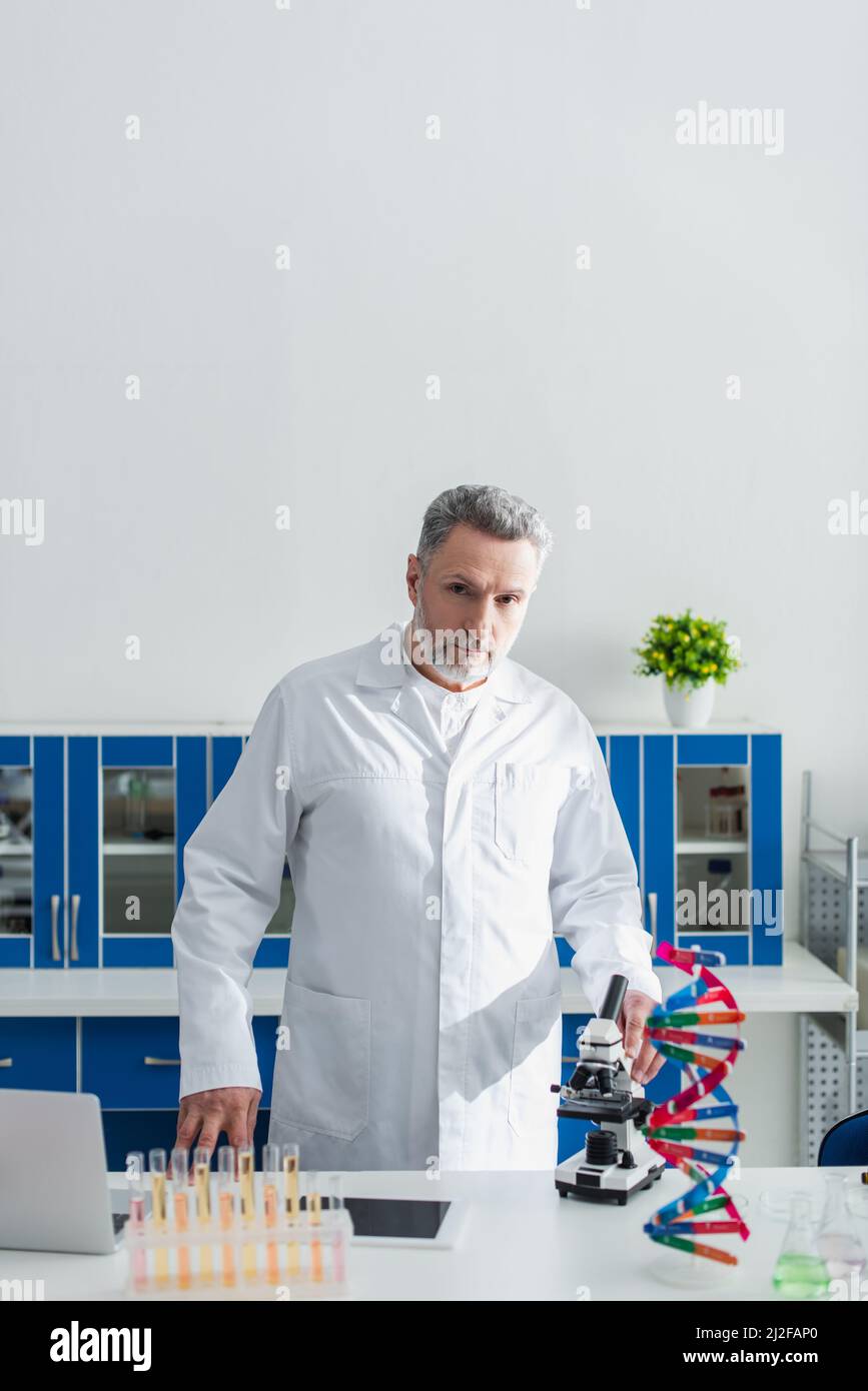 Hair for dna analysis hi-res stock photography and images - Alamy