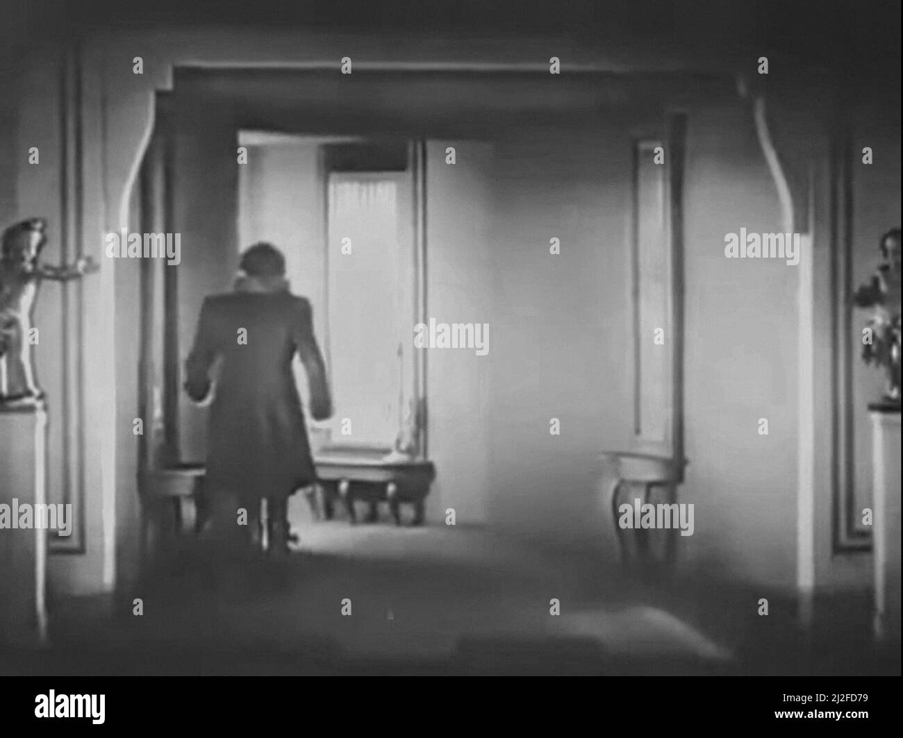 Vintage film still from the film Warning Shadows 1923 Stock Photo - Alamy