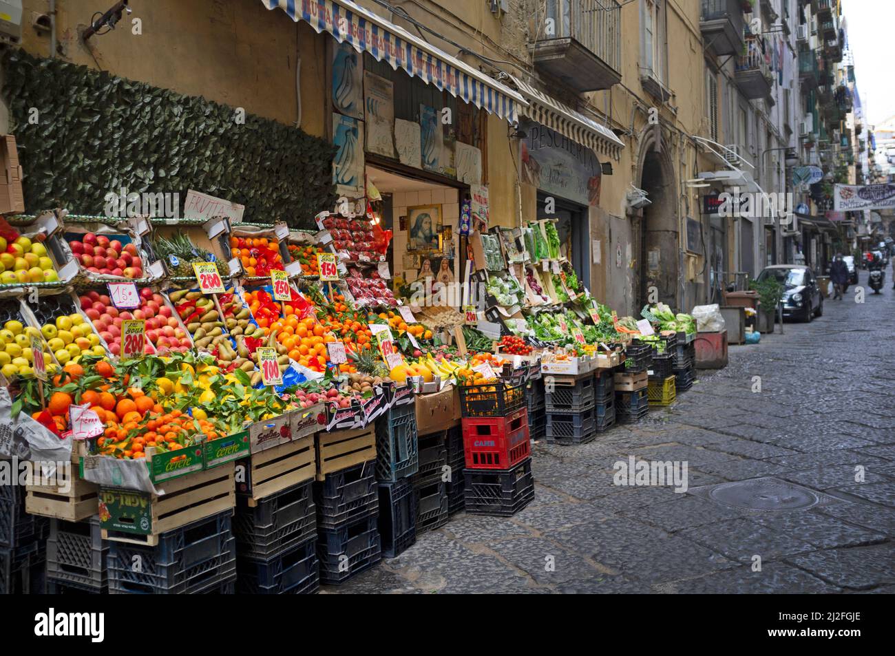 Italian grocers hi-res stock photography and images - Alamy