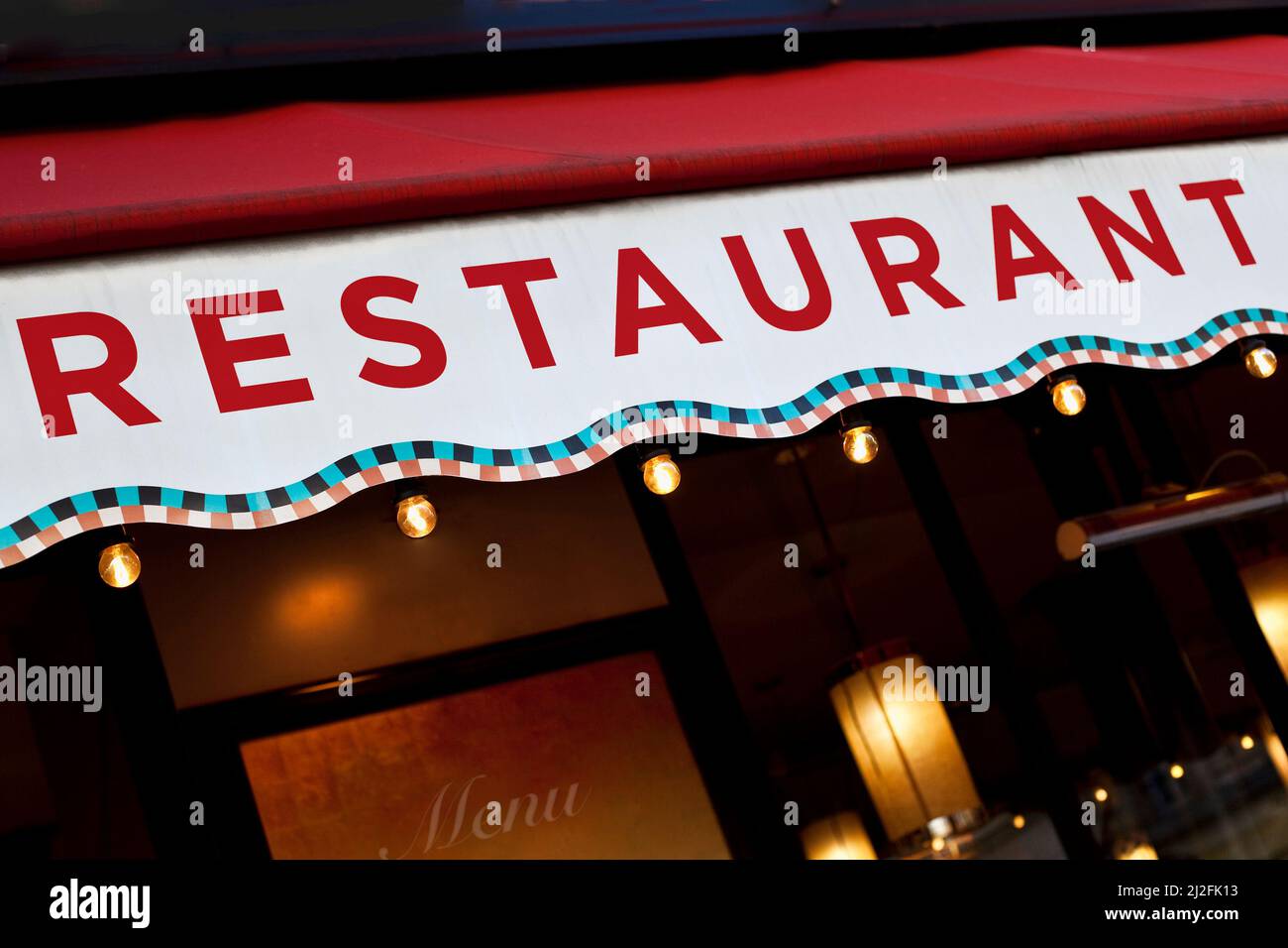 French bistro lights hi-res stock photography and images - Alamy