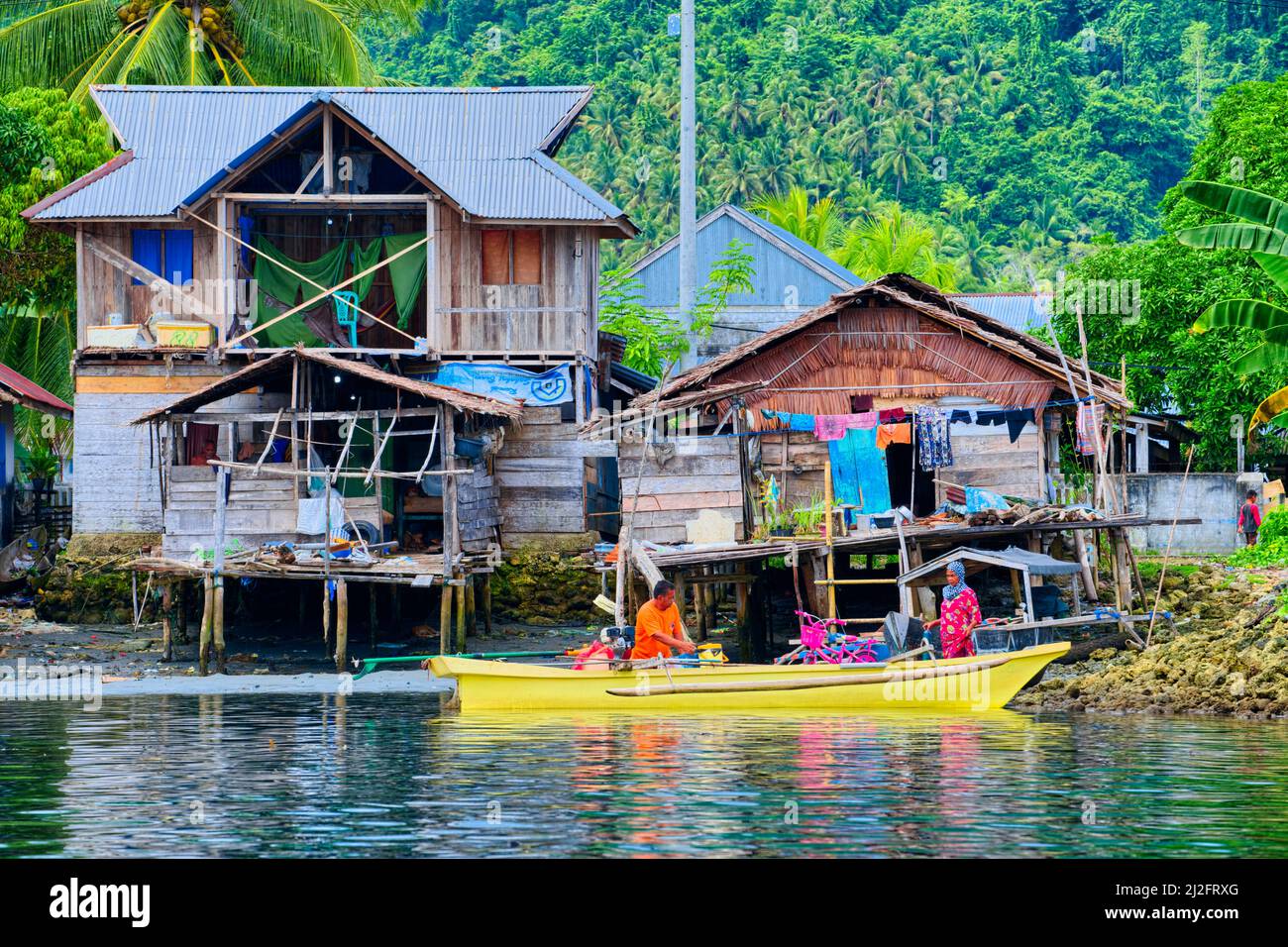 Kadidiri Paradise Resort and Dive Center lies directly on a white sand ...