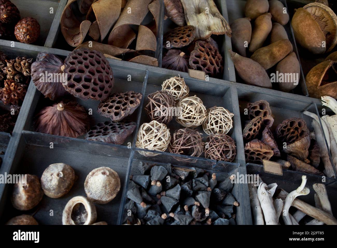 Traditional pharmacy hi-res stock photography and images - Alamy