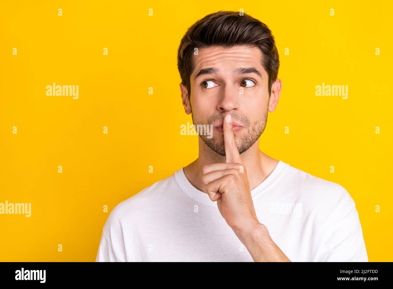 White color sneaky hi-res stock photography and images - Alamy