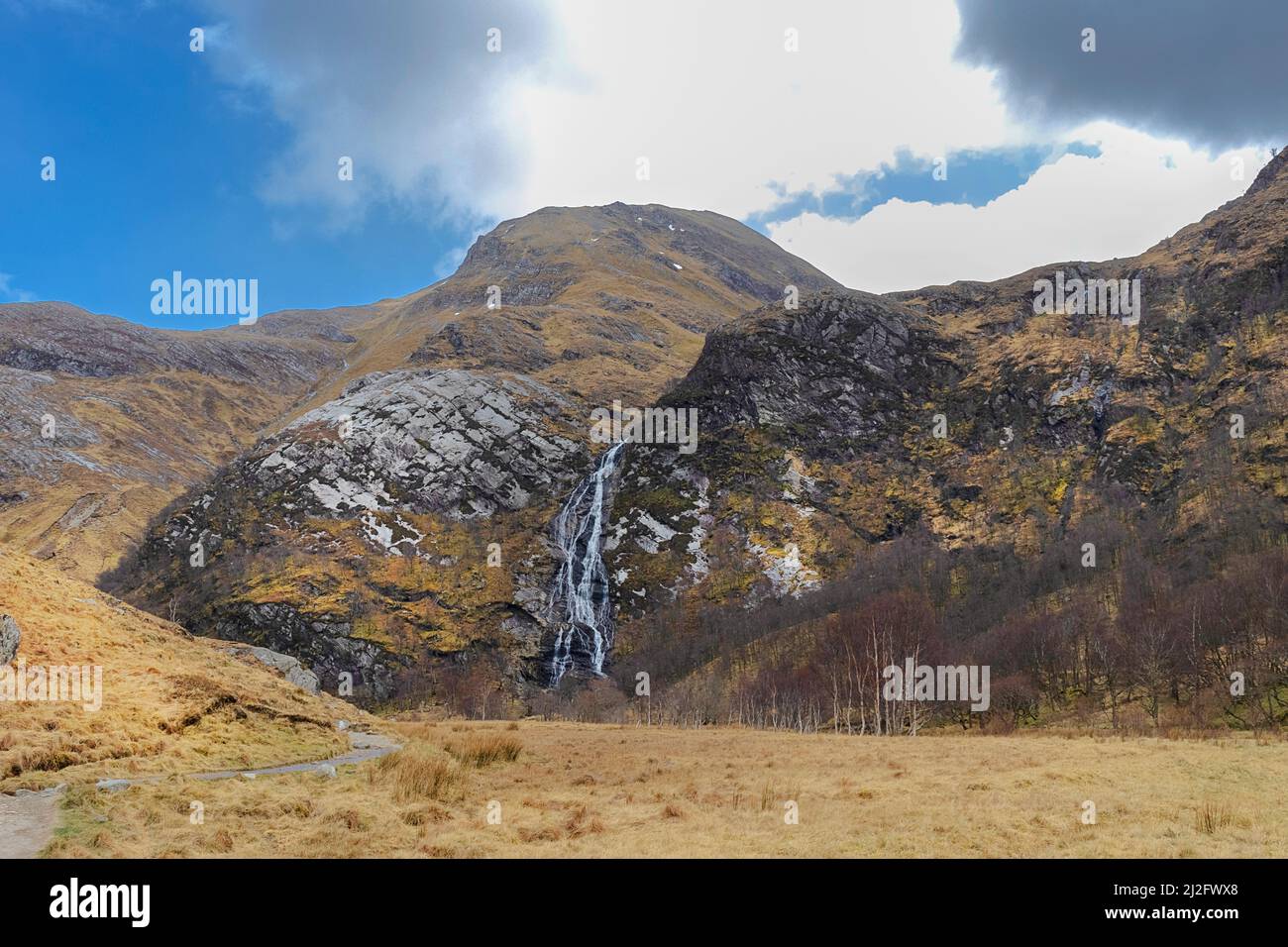 STEALL FALLS NEVIS GORGE FORT WILLIAM SCOTLAND FOOTPATH TO THE FALLS IN ...