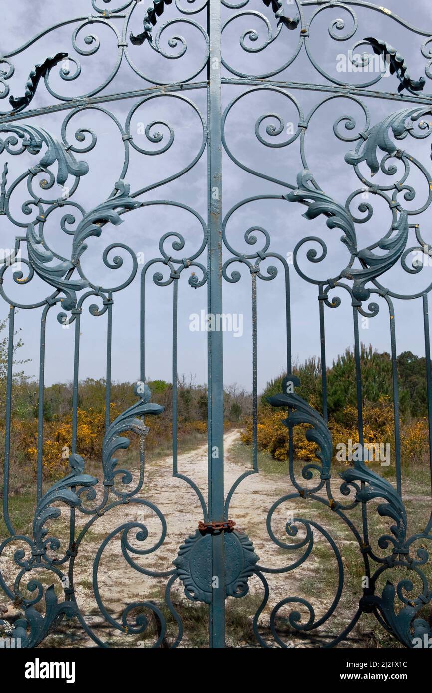 French Country Gates