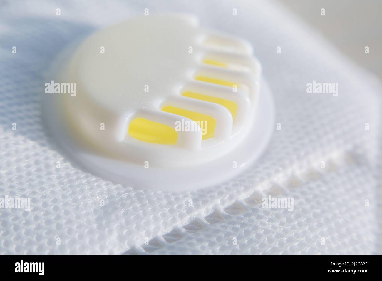 Valve mask hi-res stock photography and images - Alamy