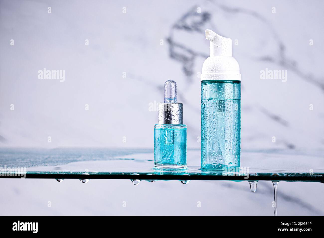 Drops of lotion hi-res stock photography and images - Alamy