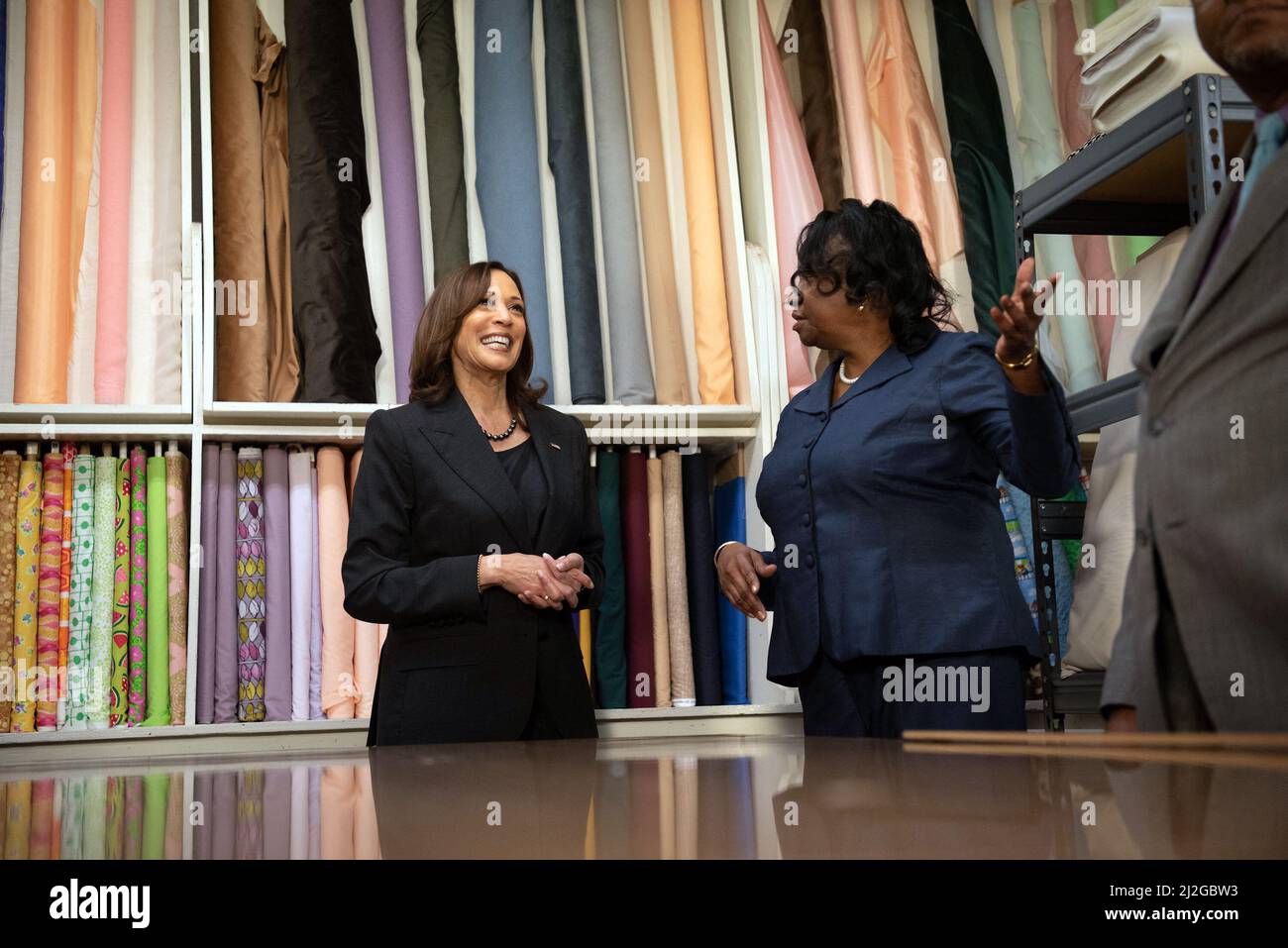 Vice President Kamala Harris meets with small business owner Joycee ...