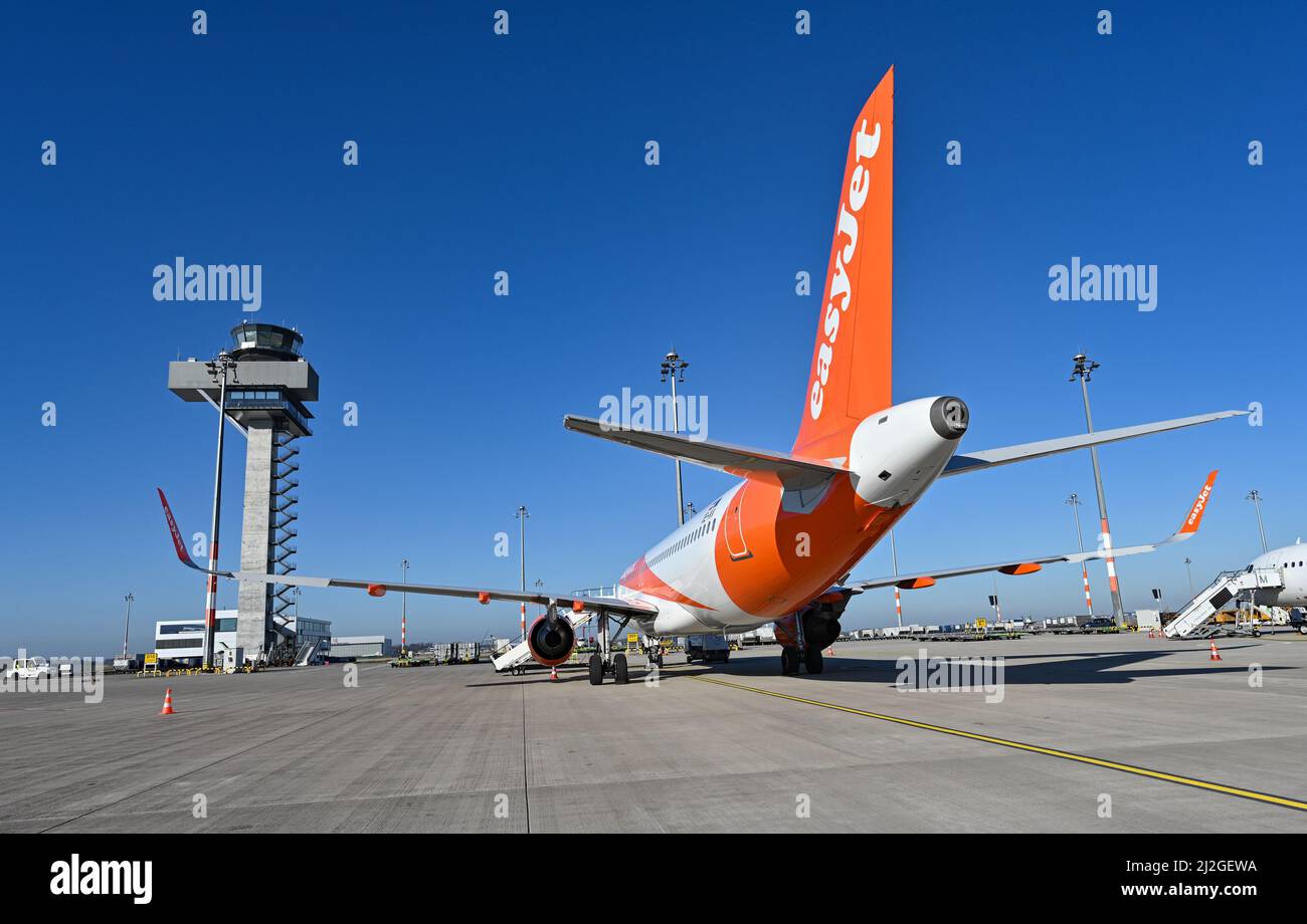 28 March 2022, Brandenburg, Schönefeld: Passenger aircraft of the ...