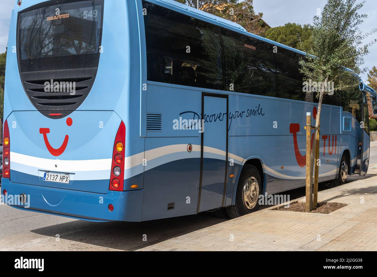 Tui bus hi-res stock photography and images - Alamy