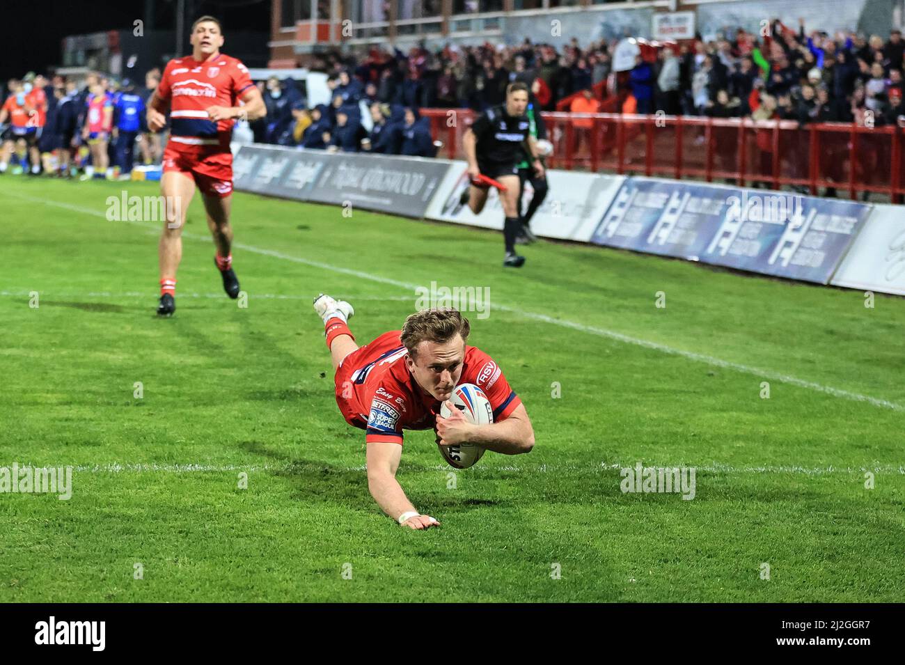 Jez Litten #14 of Hull KR goes over for a try Stock Photo - Alamy