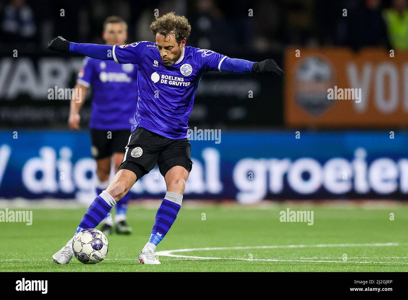 VELSEN-ZUID, NETHERLANDS - APRIL 1: Barry Maguire of FC Den Bosch ...
