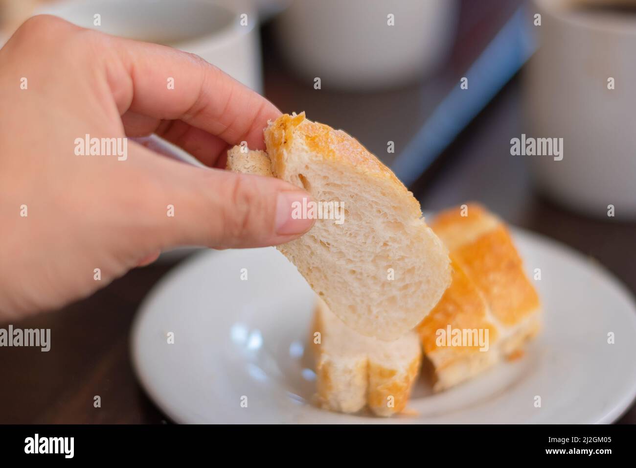 Hand bread hi-res stock photography and images - Alamy
