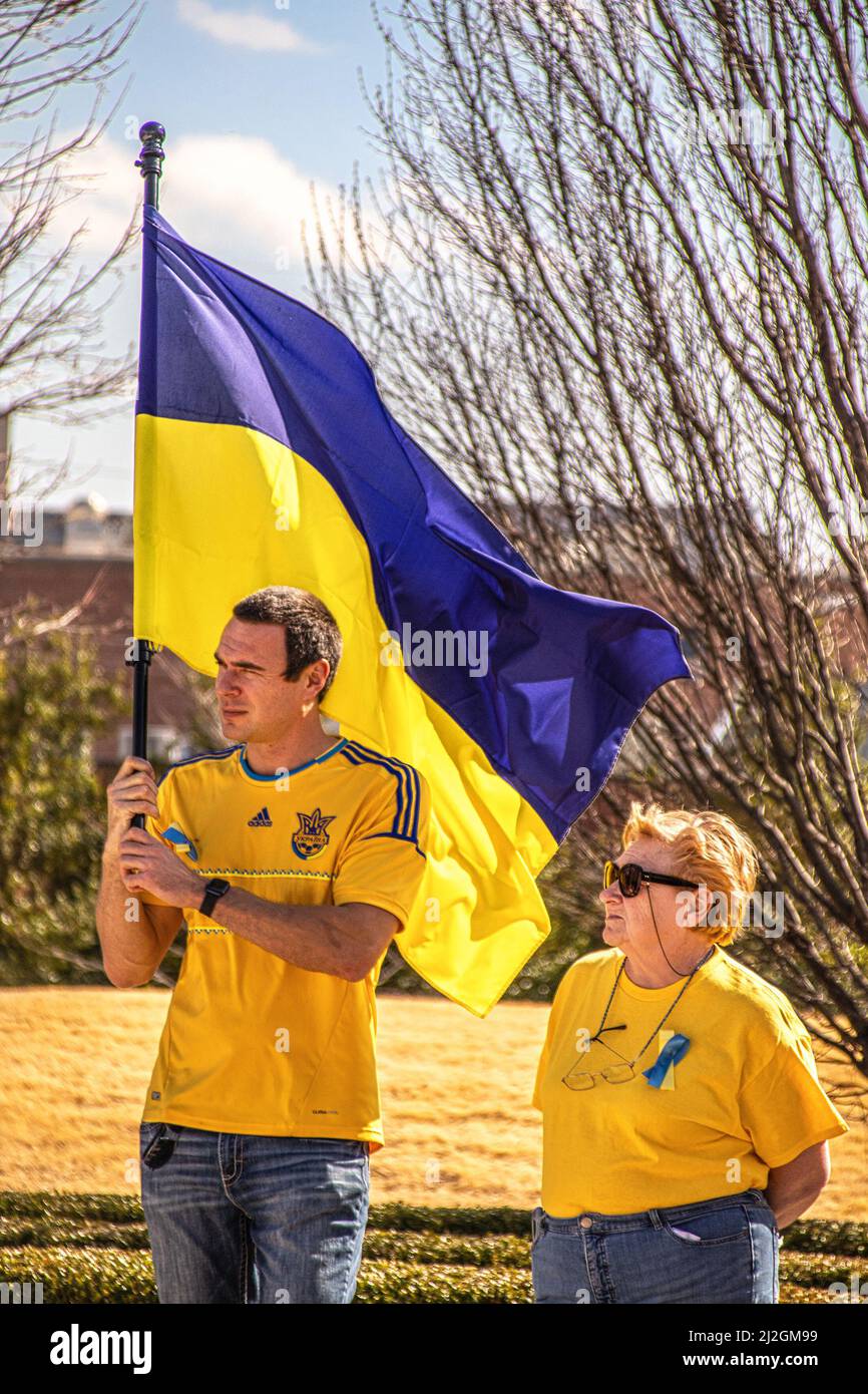 Support ukraine ukrainian flag hi-res stock photography and images - Alamy