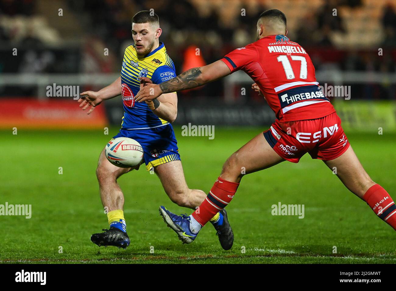 Danny Walker #16 of Warrington Wolves puts in a kick Stock Photo - Alamy