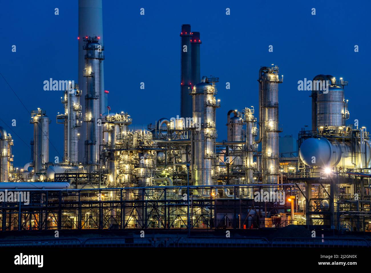 Lyondell Chemical Netherlands BV, chemical plant, joint venture between ...