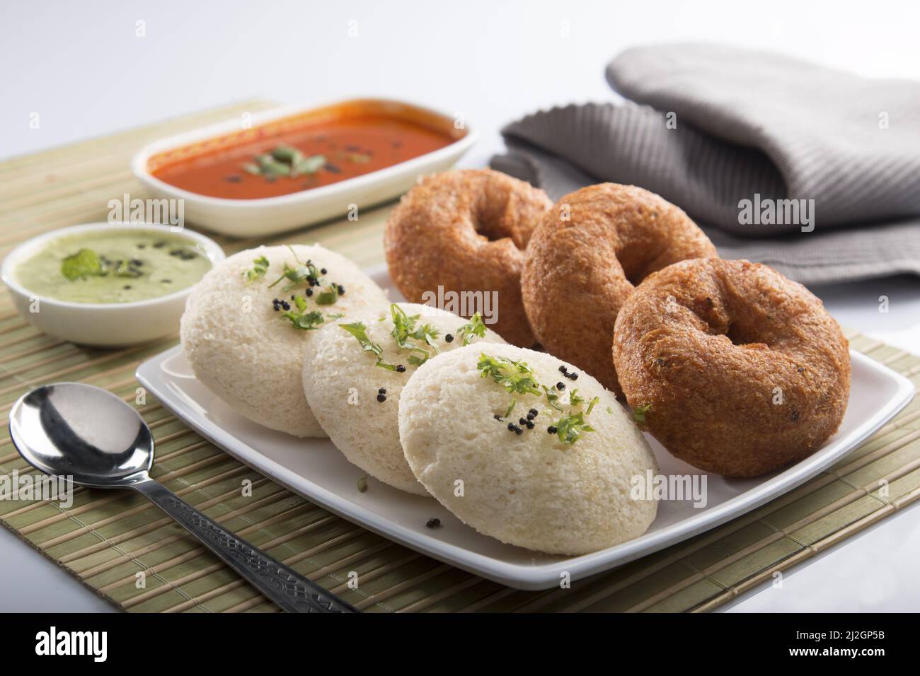 Indian buns hi-res stock photography and images - Alamy