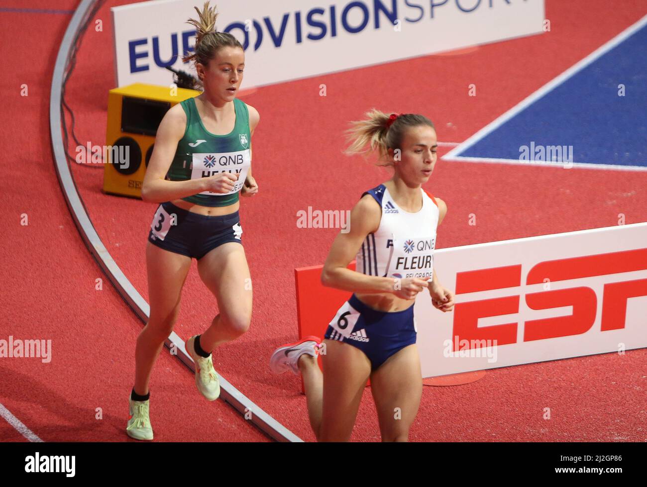 Sarah HEALY of Irlande and Aurore FLEURY of France Heat 1500 M Women ...