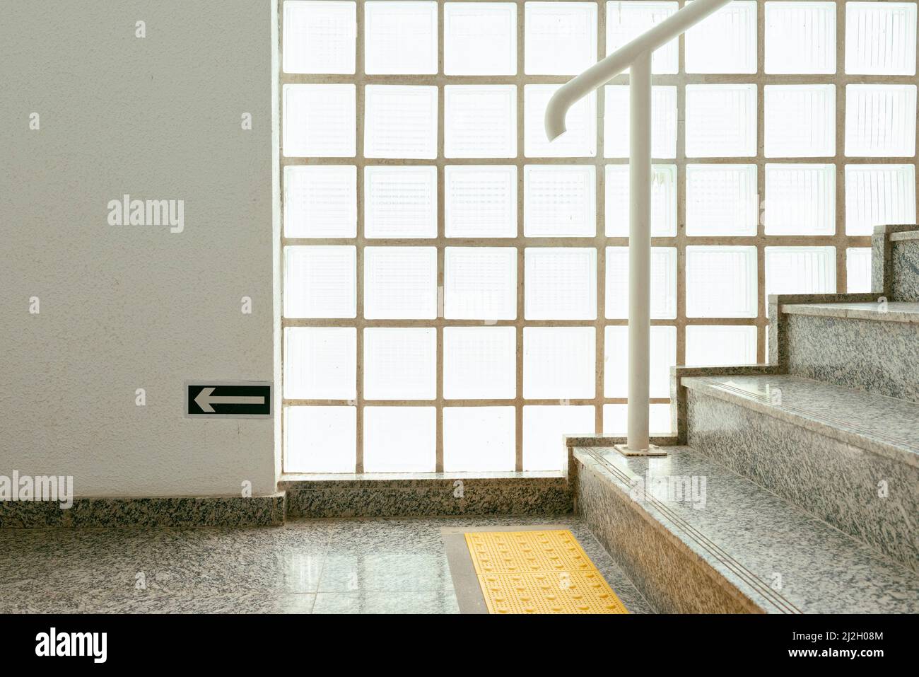 Tactile paving steps hi-res stock photography and images - Alamy