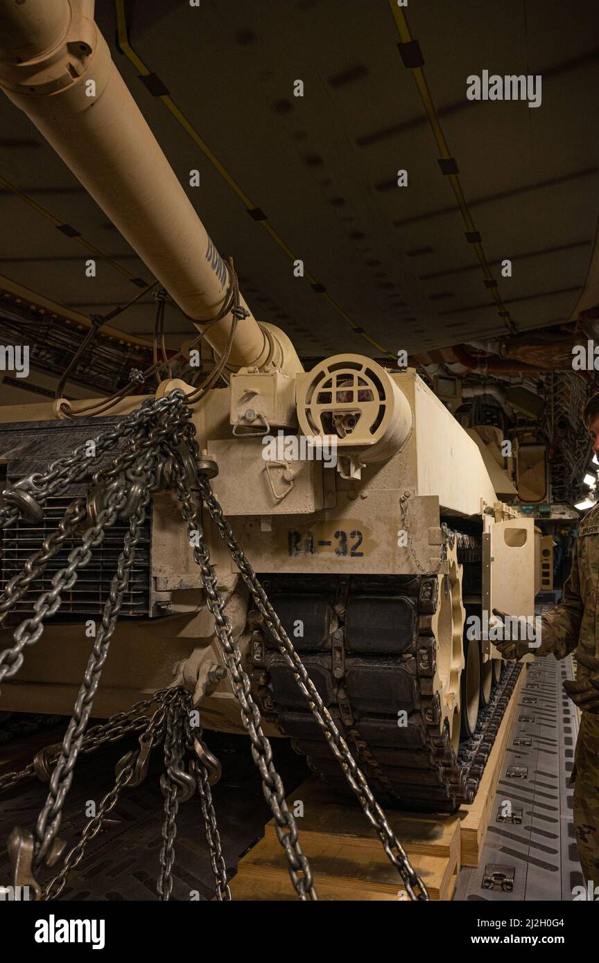 U.S. Soldiers and Airmen with the 116th Cavalry Brigade Combat Team and ...