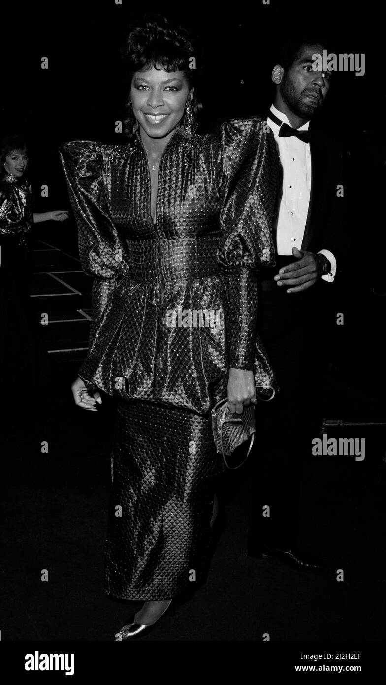 American music awards 1987 hi-res stock photography and images - Alamy