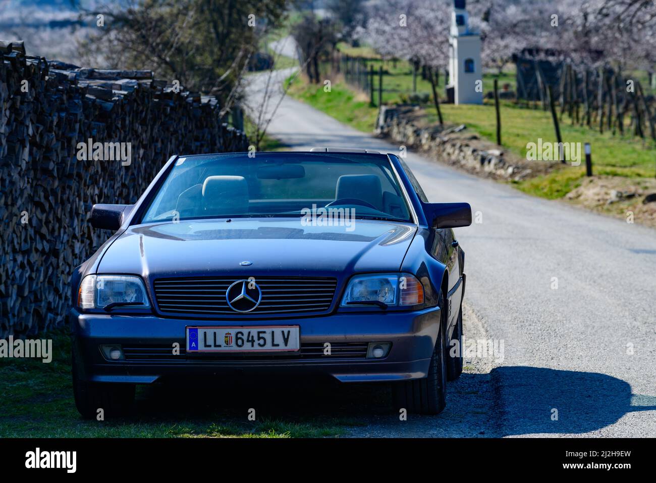 mercedes benz 320sl, series r129 roadster in the austrian danube valley ...