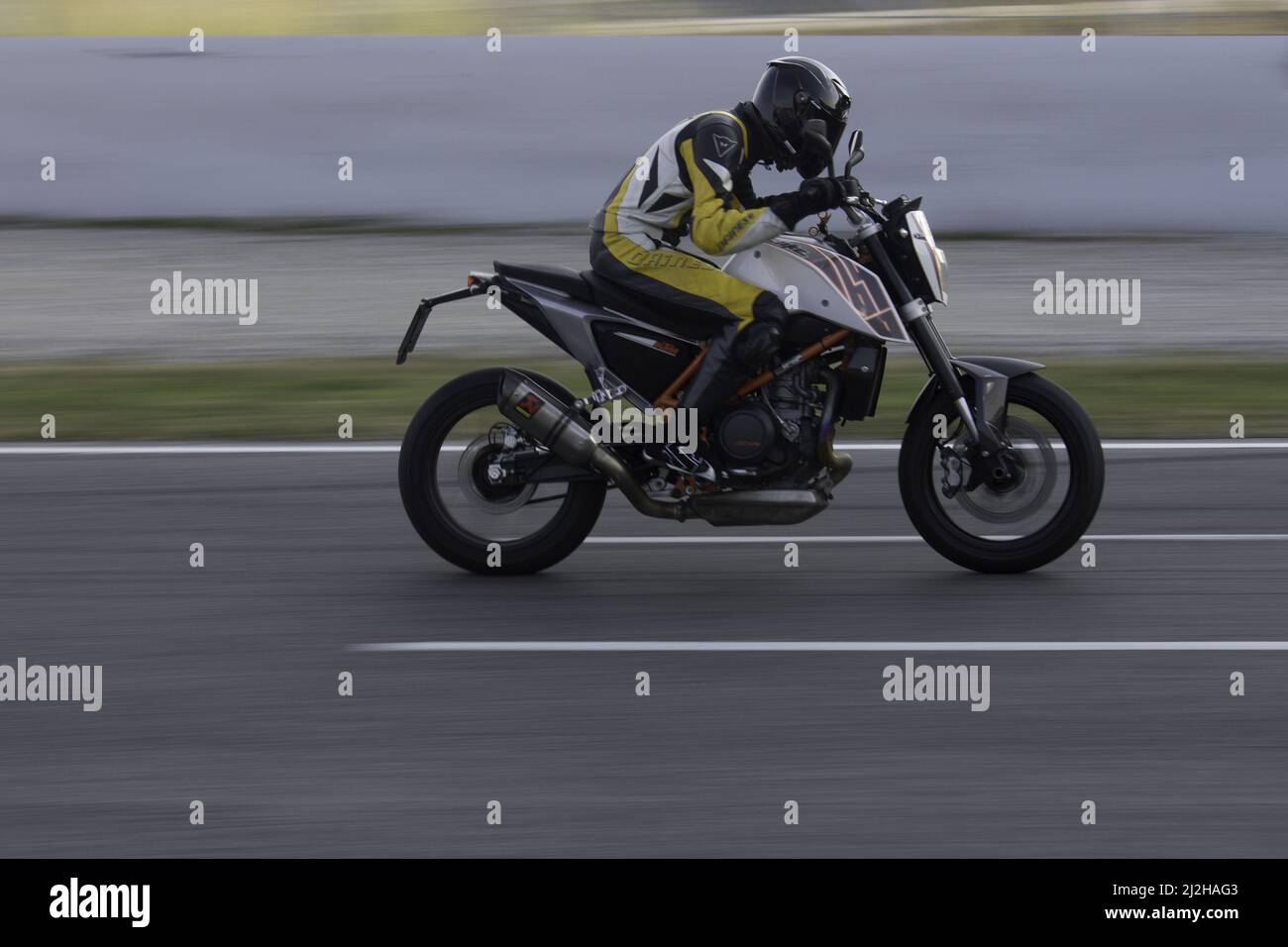 Ktm duke bike hi-res stock photography and images - Alamy