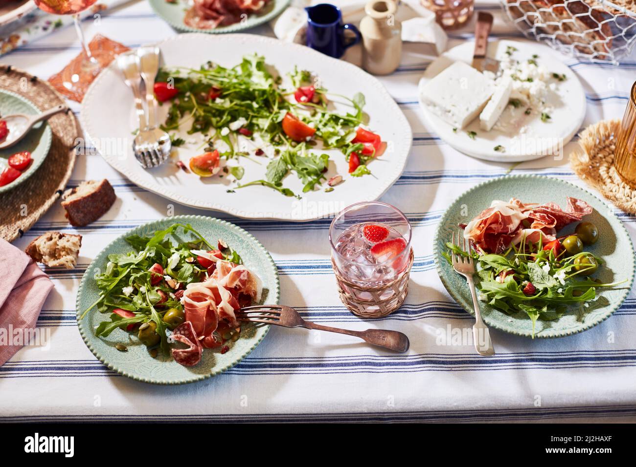 Mediterranean food hi-res stock photography and images - Alamy