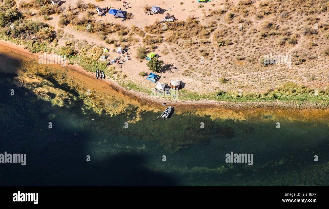 An aerial view of camping on the beach in Horseshoe Bend Stock Photo ...