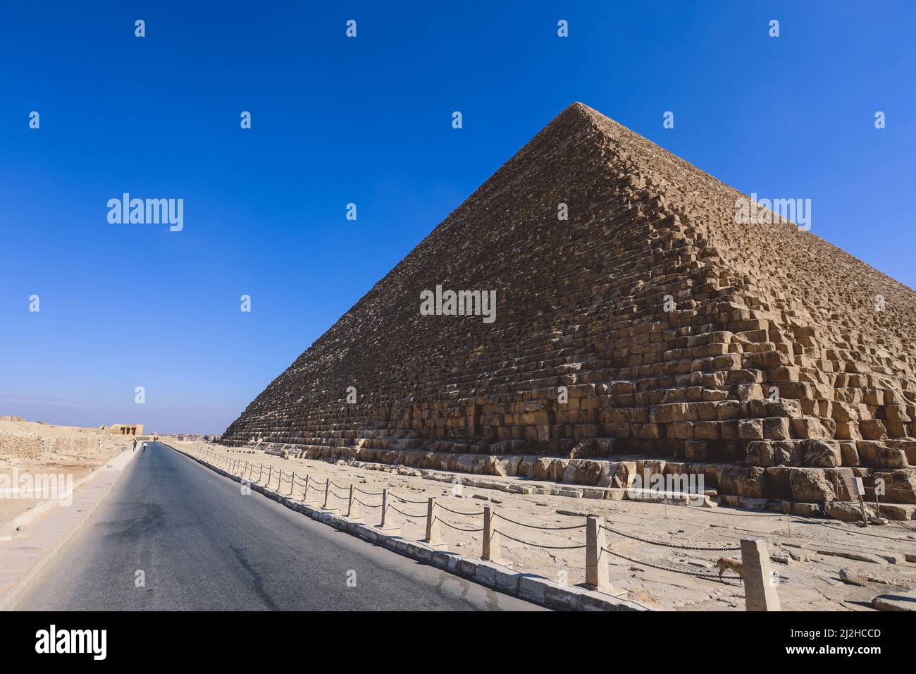 Natural View to the Great Pyramid of Giza under Blue Sky and Day Light ...