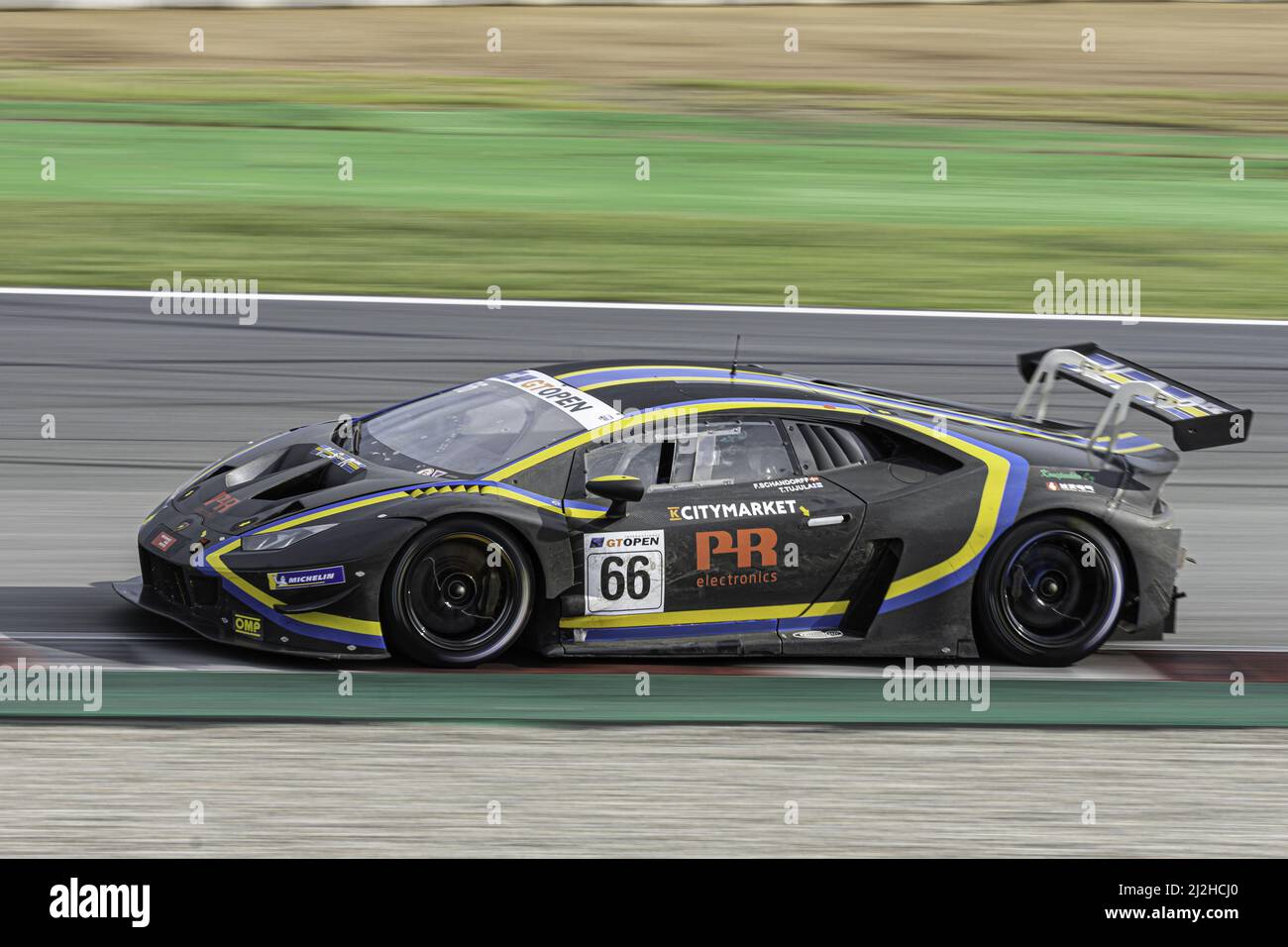 Lamborghini huracan super trofeo hi-res stock photography and images ...