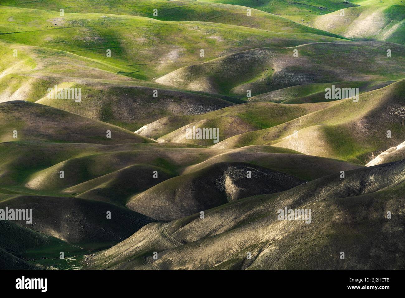Beautiful slopes of the mountain range Stock Photo - Alamy