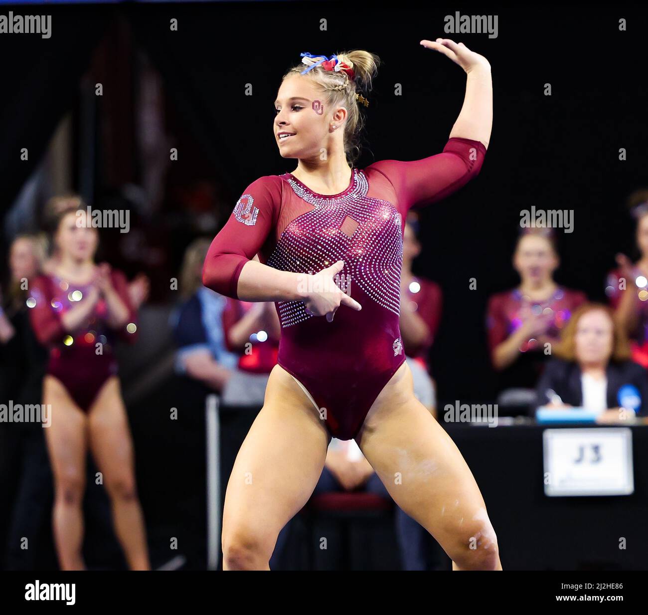 Regional dances hi-res stock photography and images - Alamy