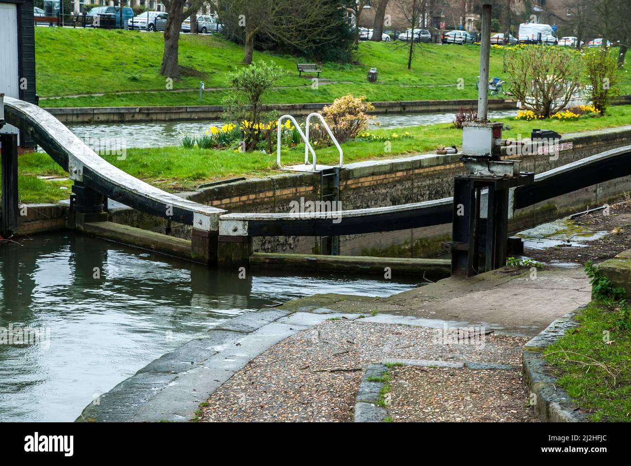 Old river lock for water navigation on Cam river Stock Photo - Alamy