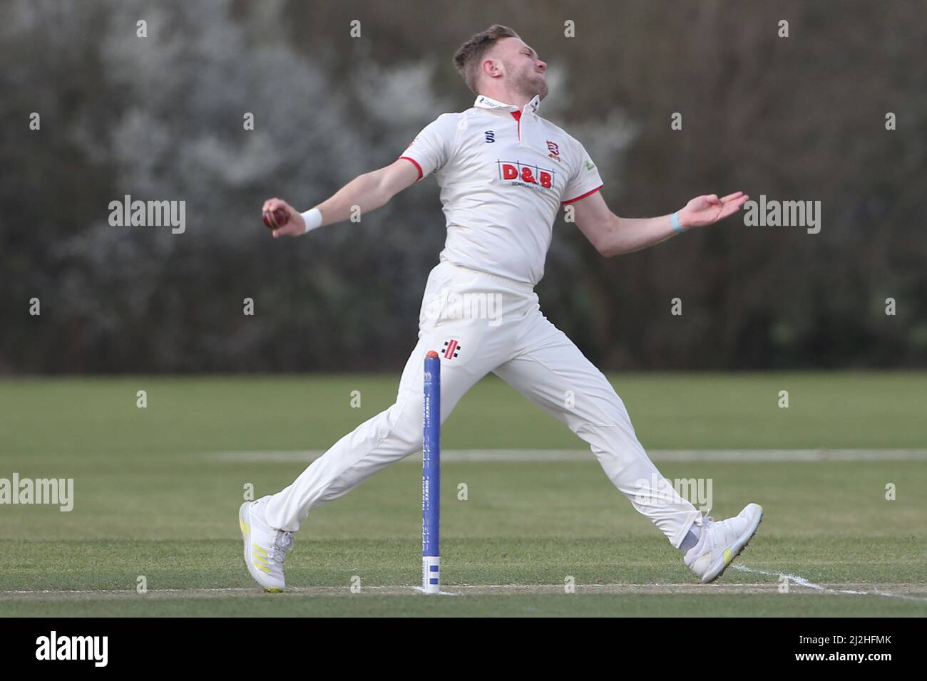 Sam Cook in bowling action for Essex during Middlesex CCC vs Essex CCC ...