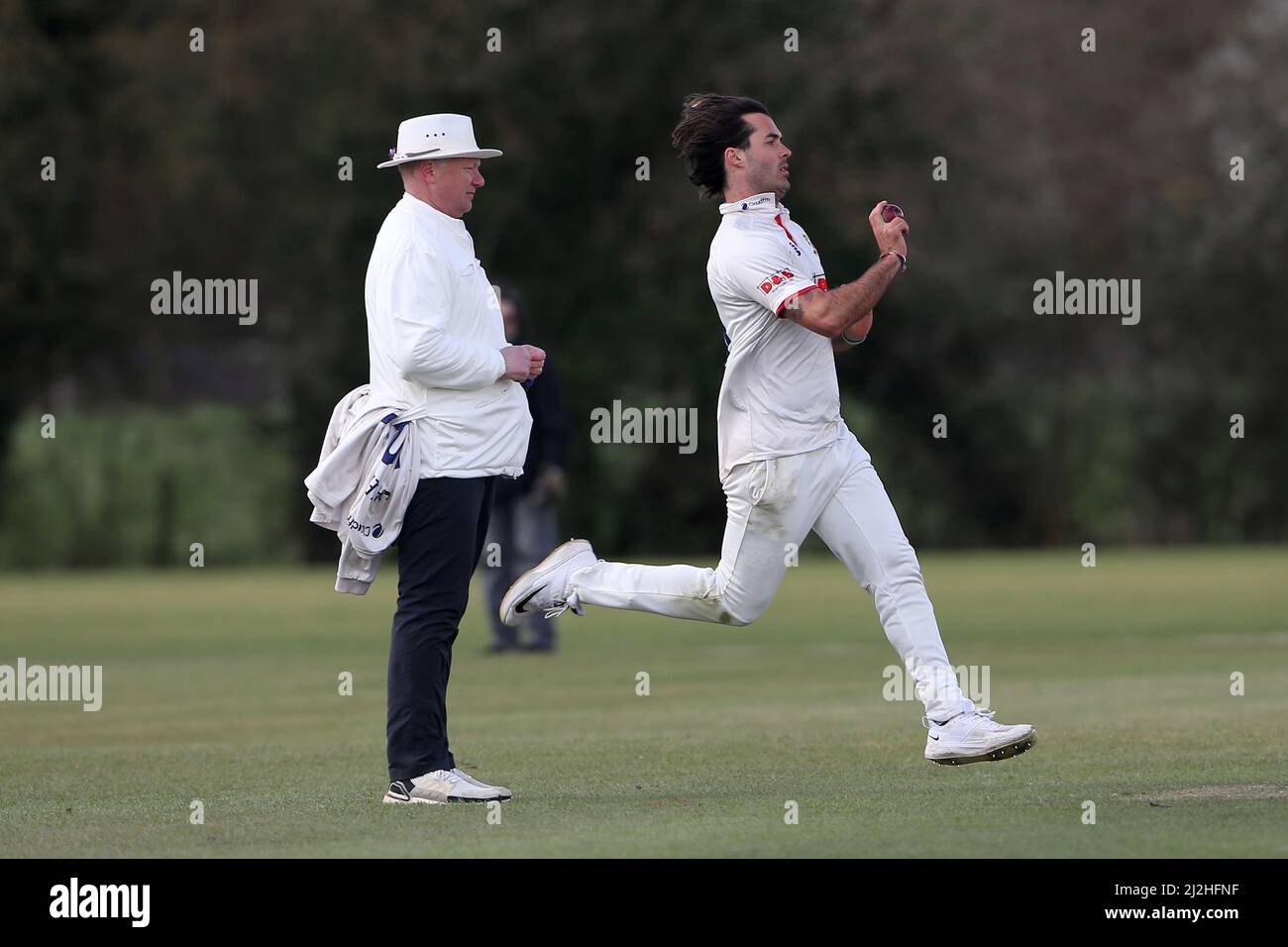 Shane Snater in bowling action for Essex during Middlesex CCC vs Essex ...
